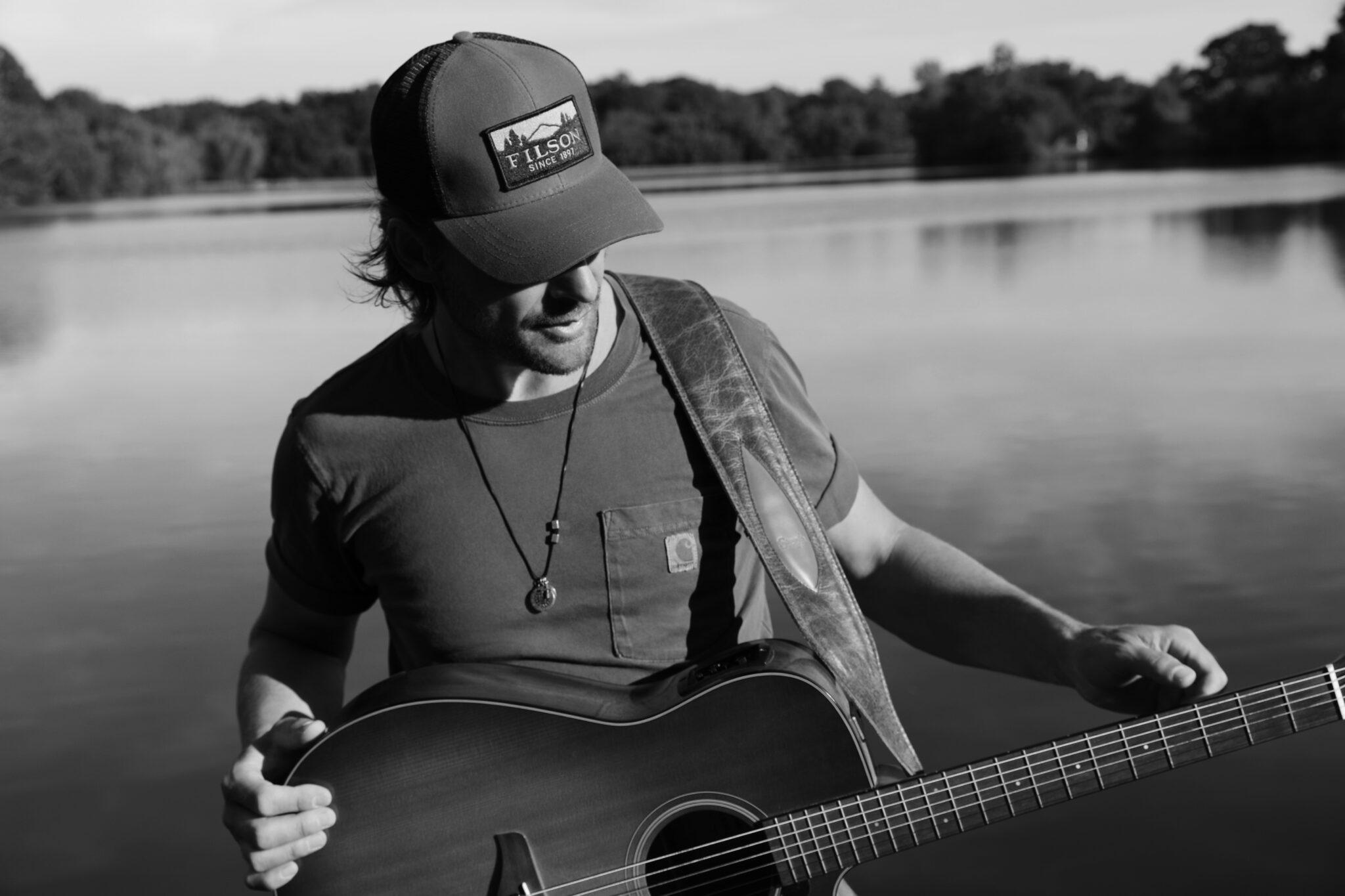 EXCLUSIVE FIRST LISTEN: Robby Johnson Debuts Twangin’ New Country ...