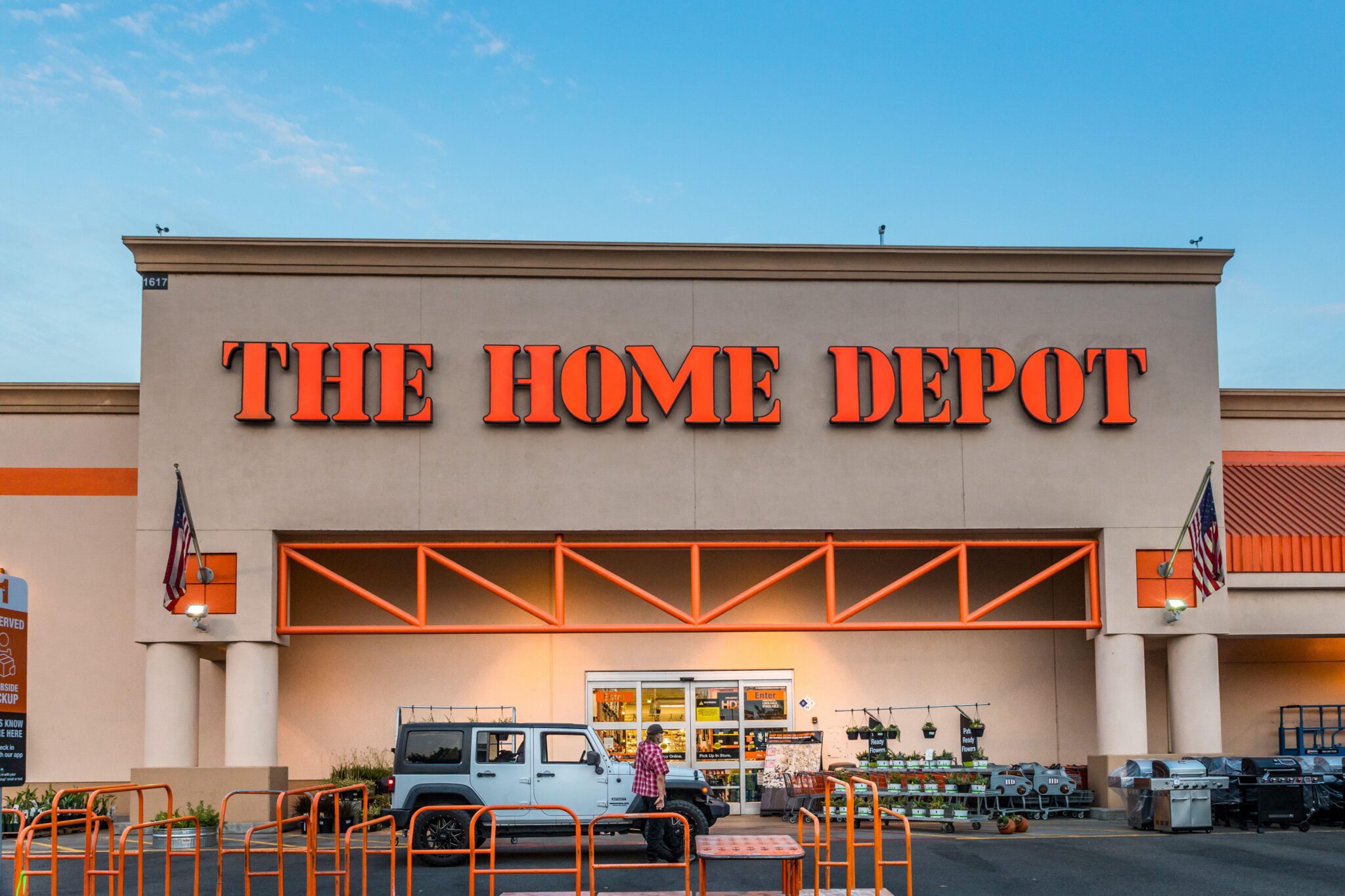 Home Depot Forced To Respond After People Fall For April Fools Joke ...