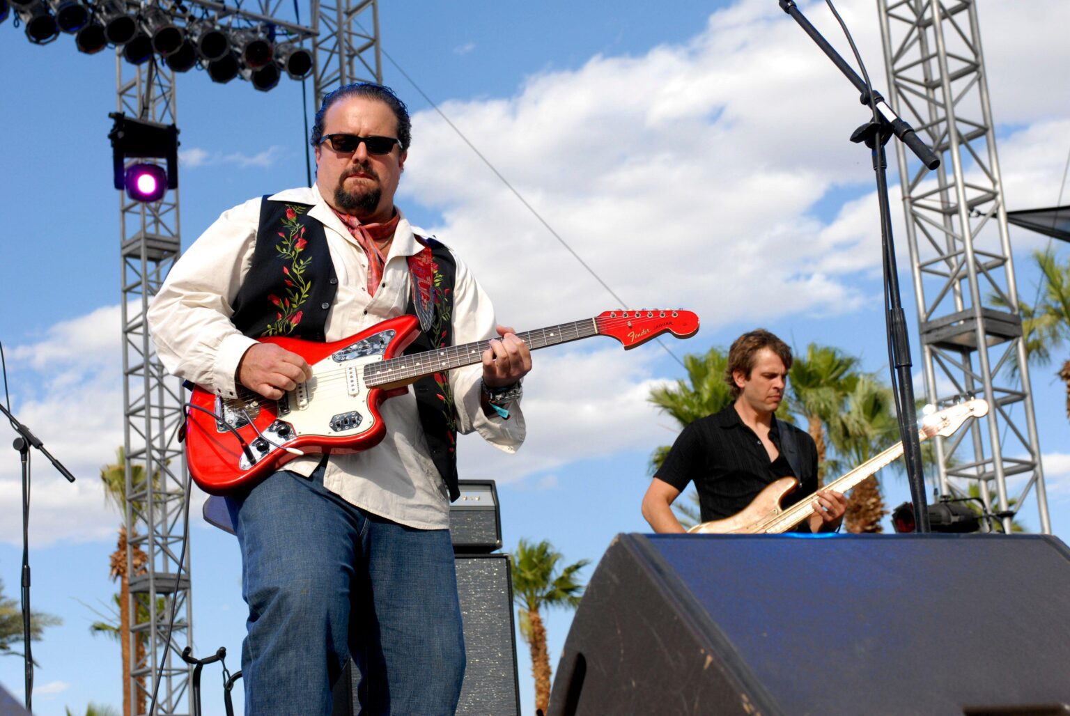 The Mavericks Frontman Raul Malo Passes Away At 60 Following Cancer ...