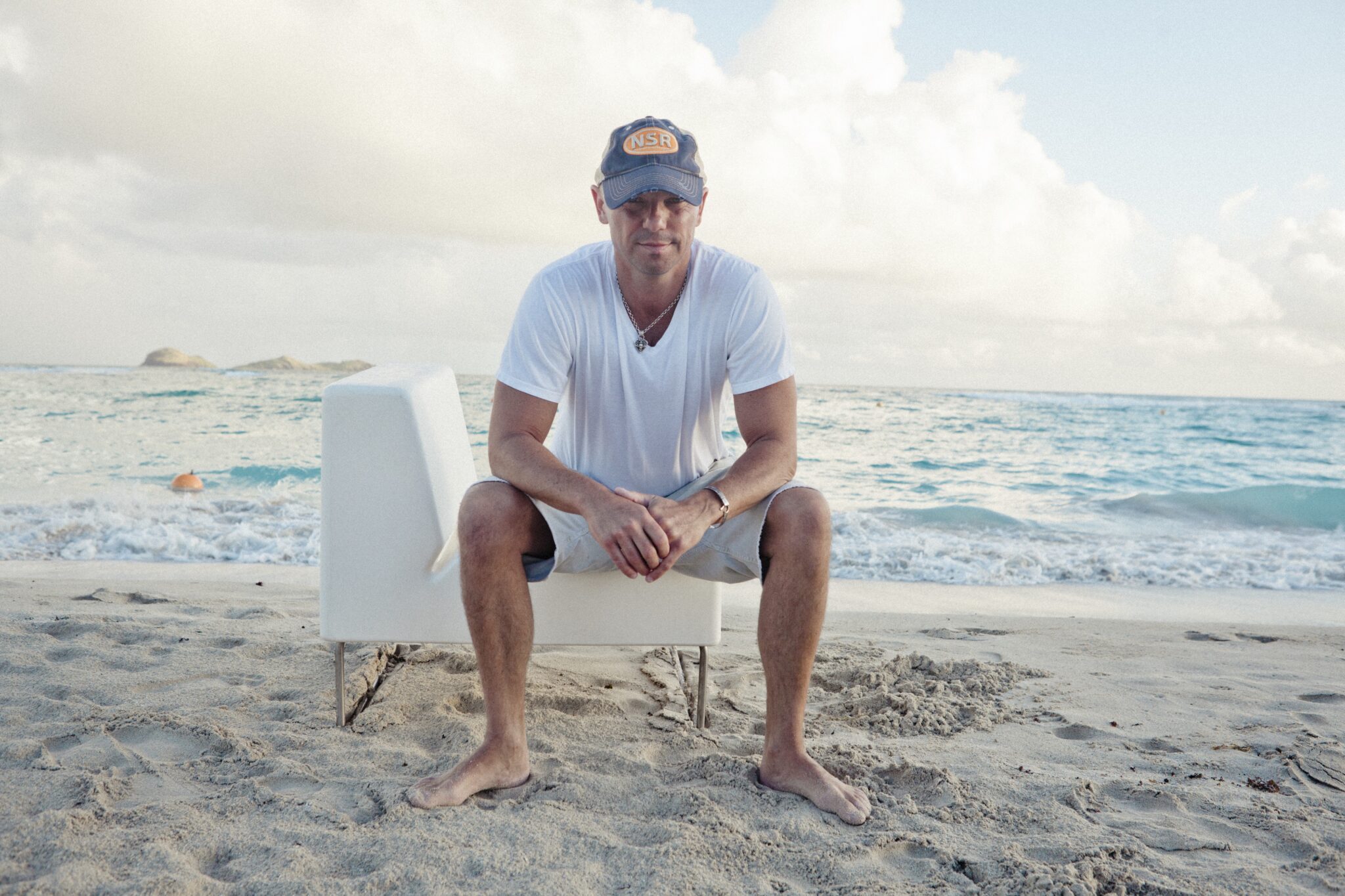Kenny Chesney Is Heading Out On A Book Tour For His Upcoming Book ...
