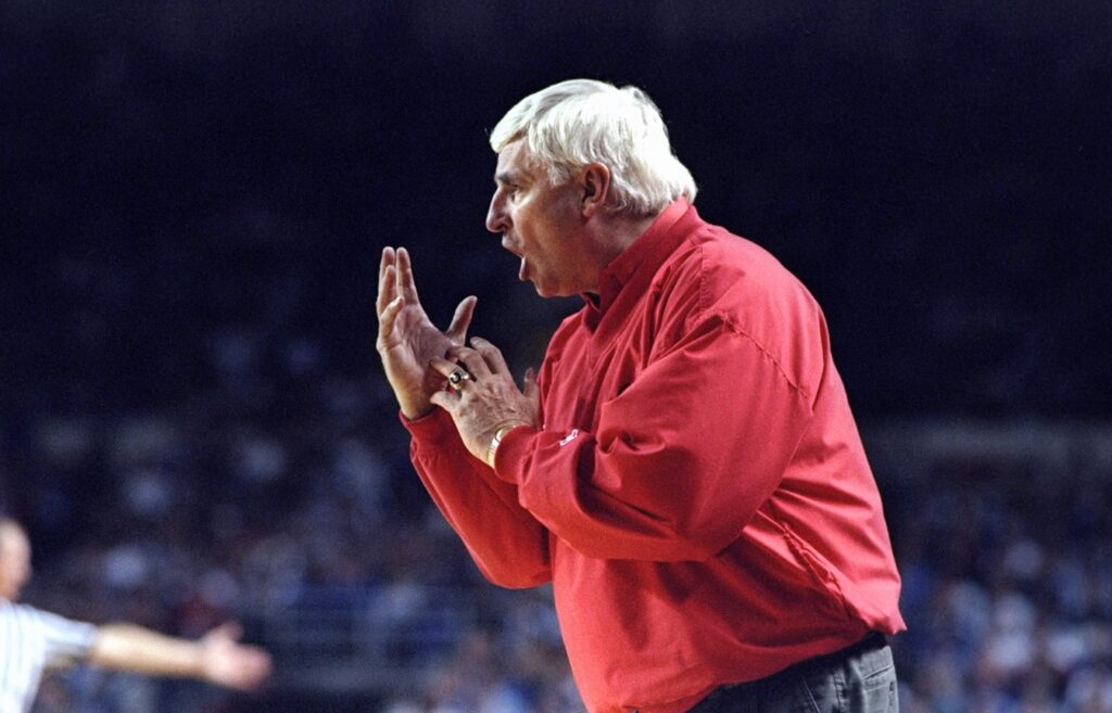 Bob Knight, The Legendary Chair-Throwing College Basketball Coach, Dies ...