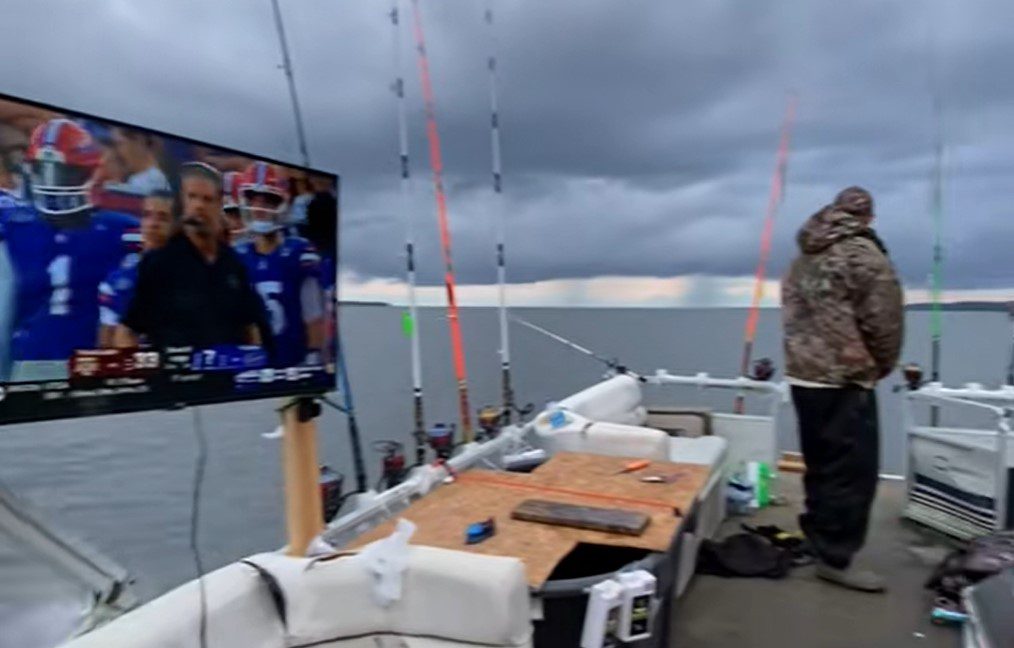 Fisherman Mounts TV On Side Of Pontoon Boat For Ultimate Fishing Meets ...