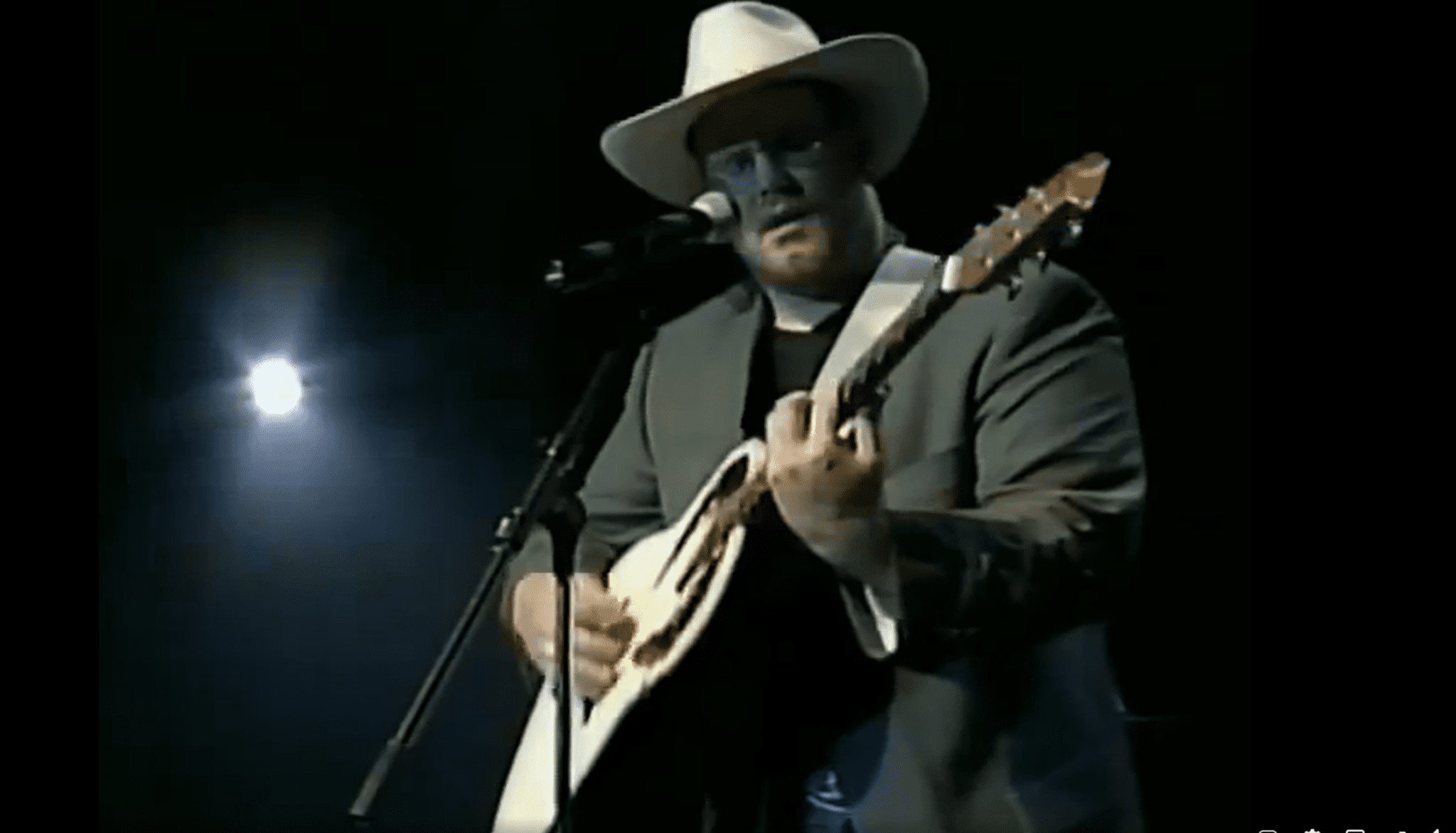 Watch A Young Chris Stapleton Perform Lonestar’s 1999 Hit “Amazed ...