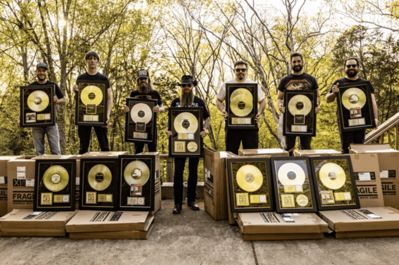 Cody Jinks Thanks Fans For 7 New RIAA Certifications: “These Aren’t ...