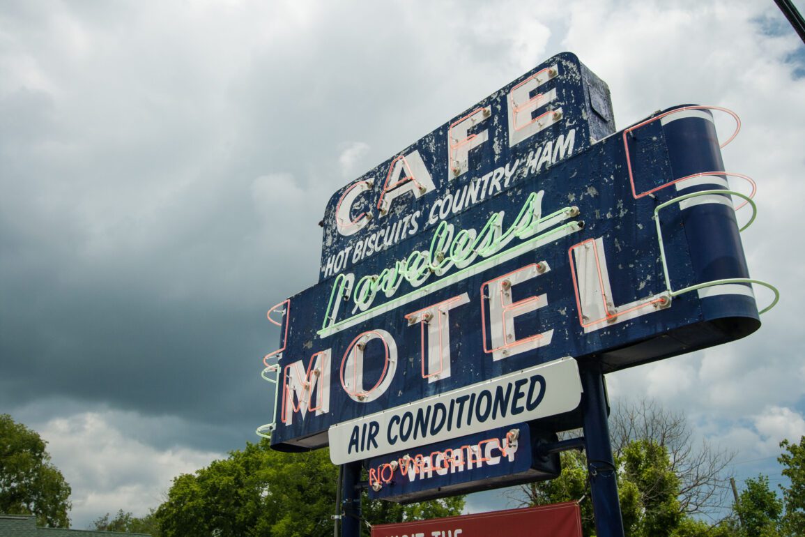 The 6 Most Iconic Restaurants In Nashville, Tennessee | Whiskey Riff