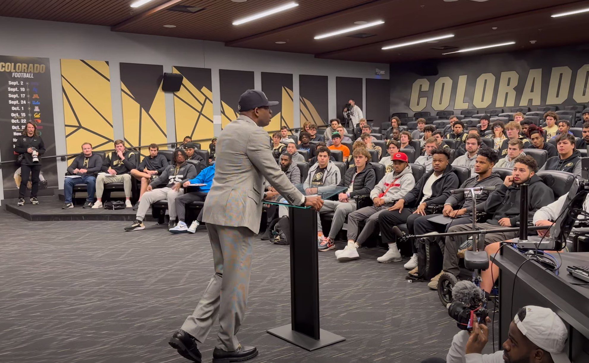 Coach Deion Sanders To Have Emergency Surgery For Blood Clot In His ...