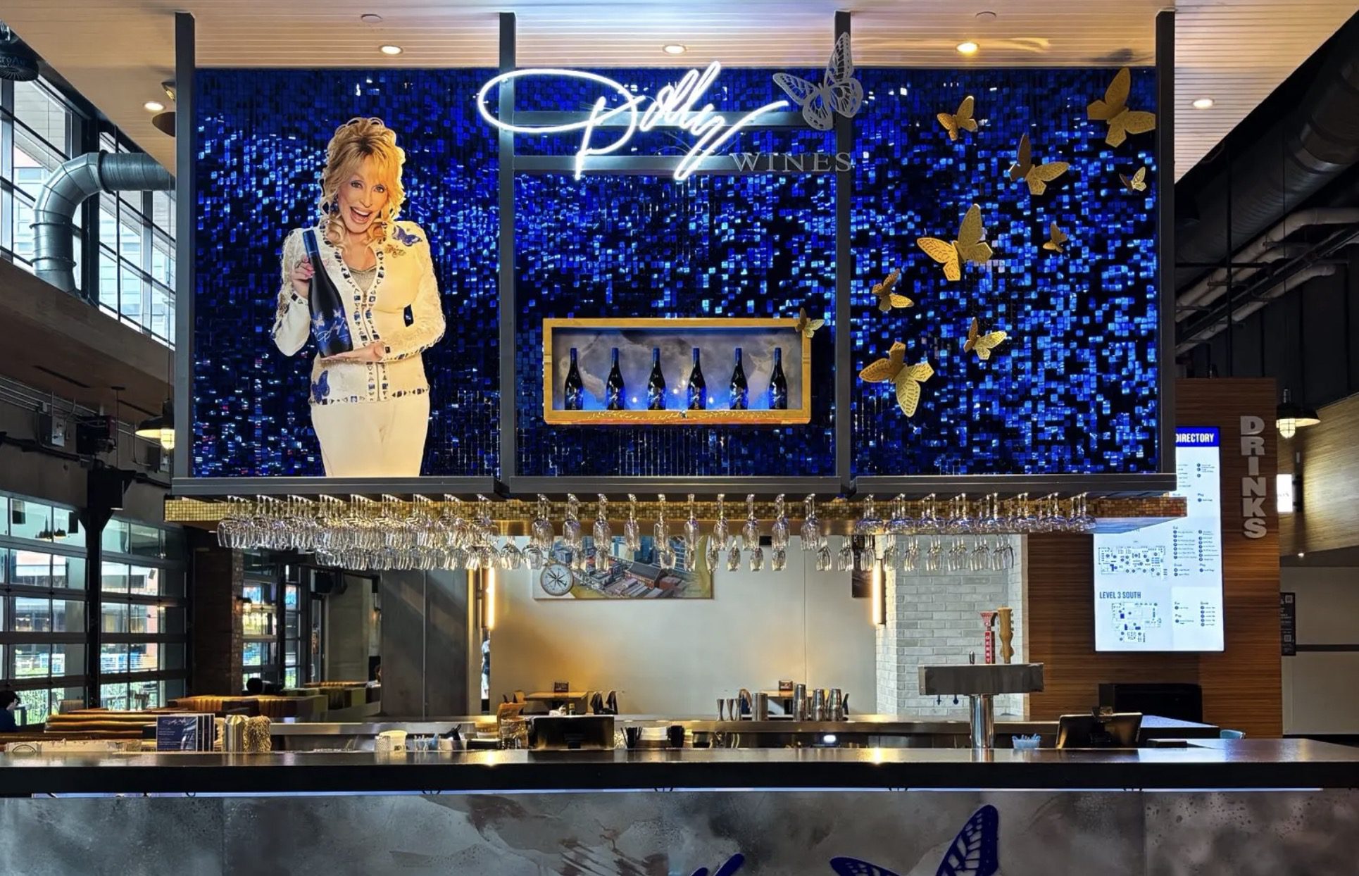 Dolly Parton Opens New Wine Bar In Downtown Nashville | Whiskey Riff