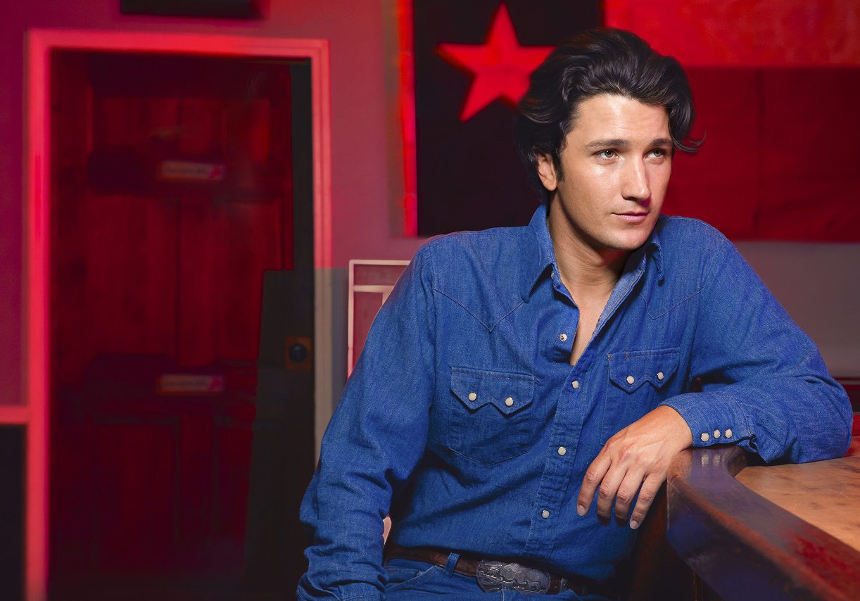 Drake Milligan Releases Debut Album, ‘Dallas/Fort Worth’ | Whiskey Riff