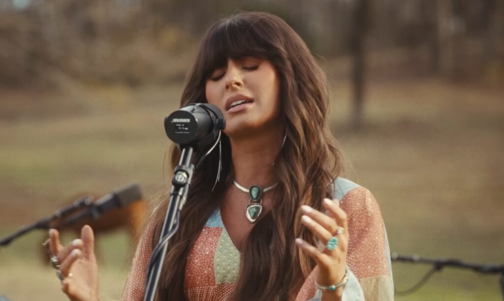 Ella Langley Just Surpassed Everyone In Country Music on Spotify ...