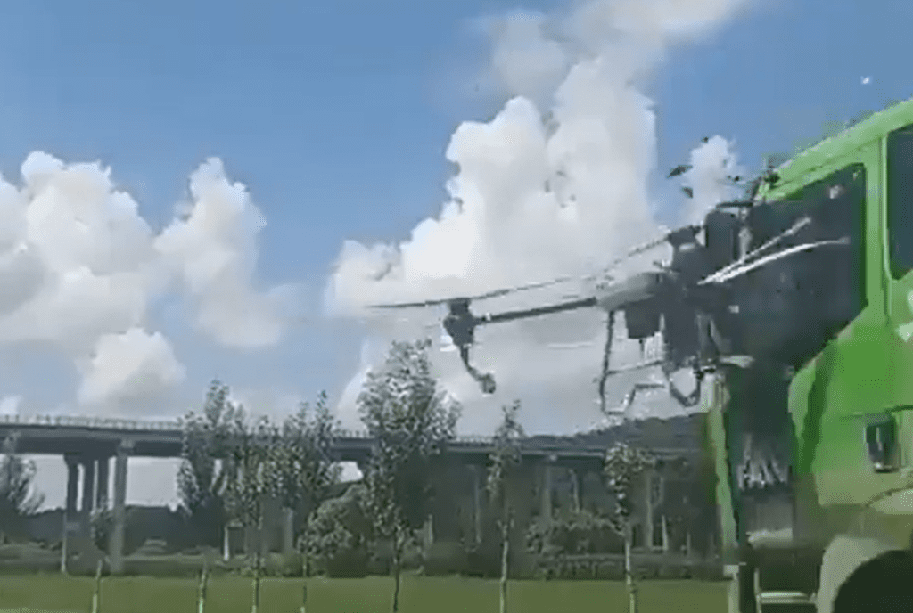 $20,000 Agriculture Drone Gets Absolutely Disintegrated By Garbage ...
