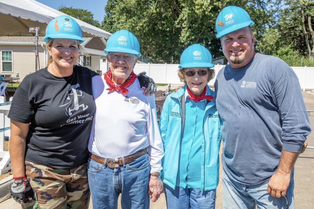 Garth Brooks Says Jimmy & Rosalynn Carter Inspired Him With Their ...