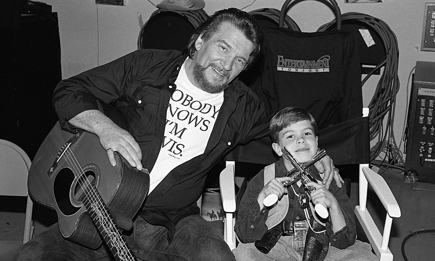 Shooter Jennings Says The Hells Angels Used To Babysit Him While His ...