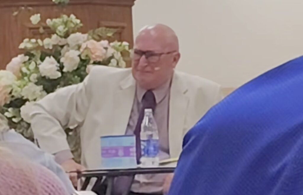 Kentucky Pastor Breaks Down In Tears After Church Receives Flood Of ...