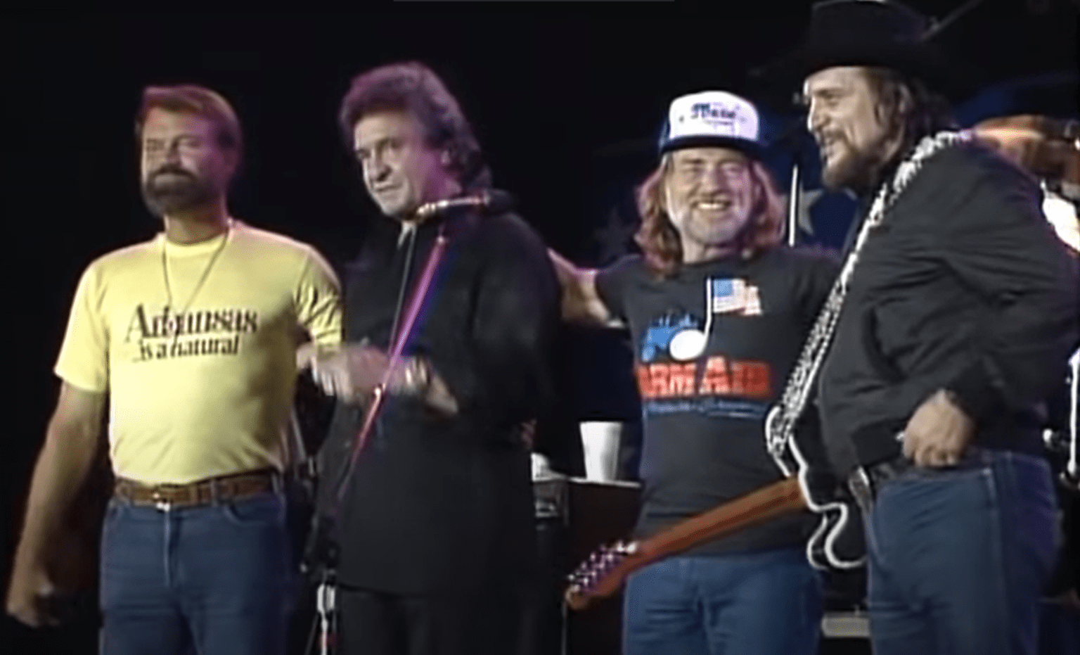 On This Date: Willie Nelson’s 4th Of July Picnic Featured The ...