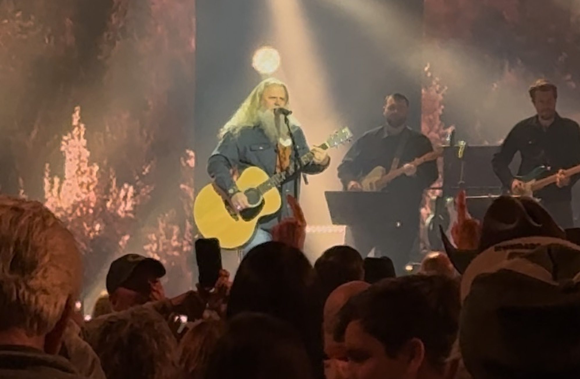 Watch Jamey Johnson Perform An Emotional Tribute To George Jones During ...