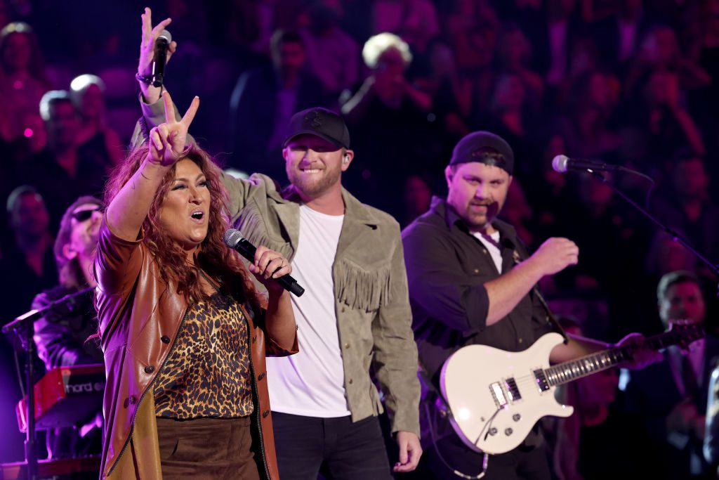 Jo Dee Messina Made A Surprise CMA Awards Appearance For The First Time ...