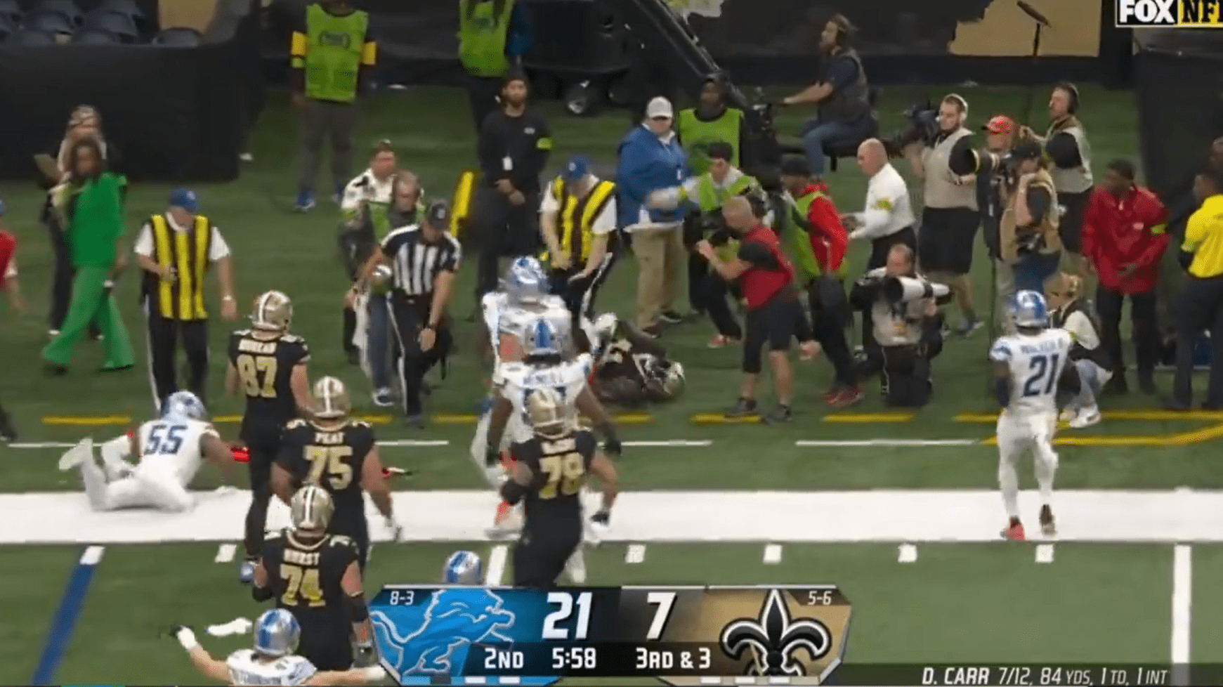 Alvin Kamara Gets Roasted For Gifting The Man Whose Leg He Broke A ...