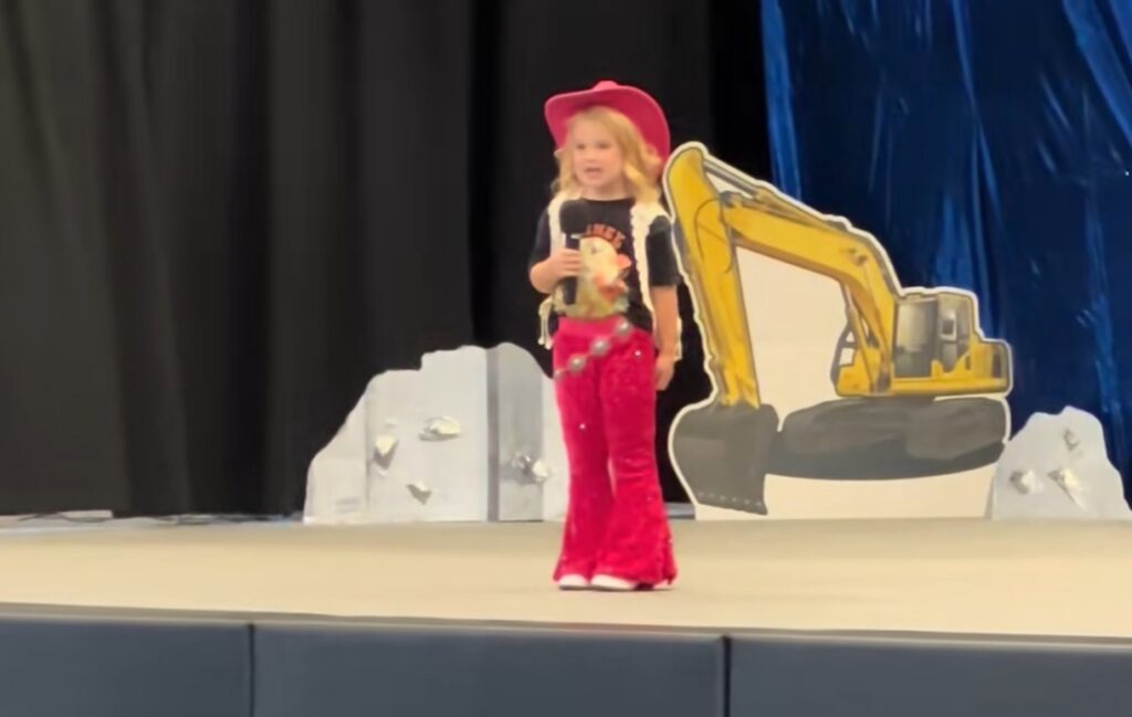 “Superstar!” – Lainey Wilson Reacts To Missouri 4-Year-Old’s Viral ...