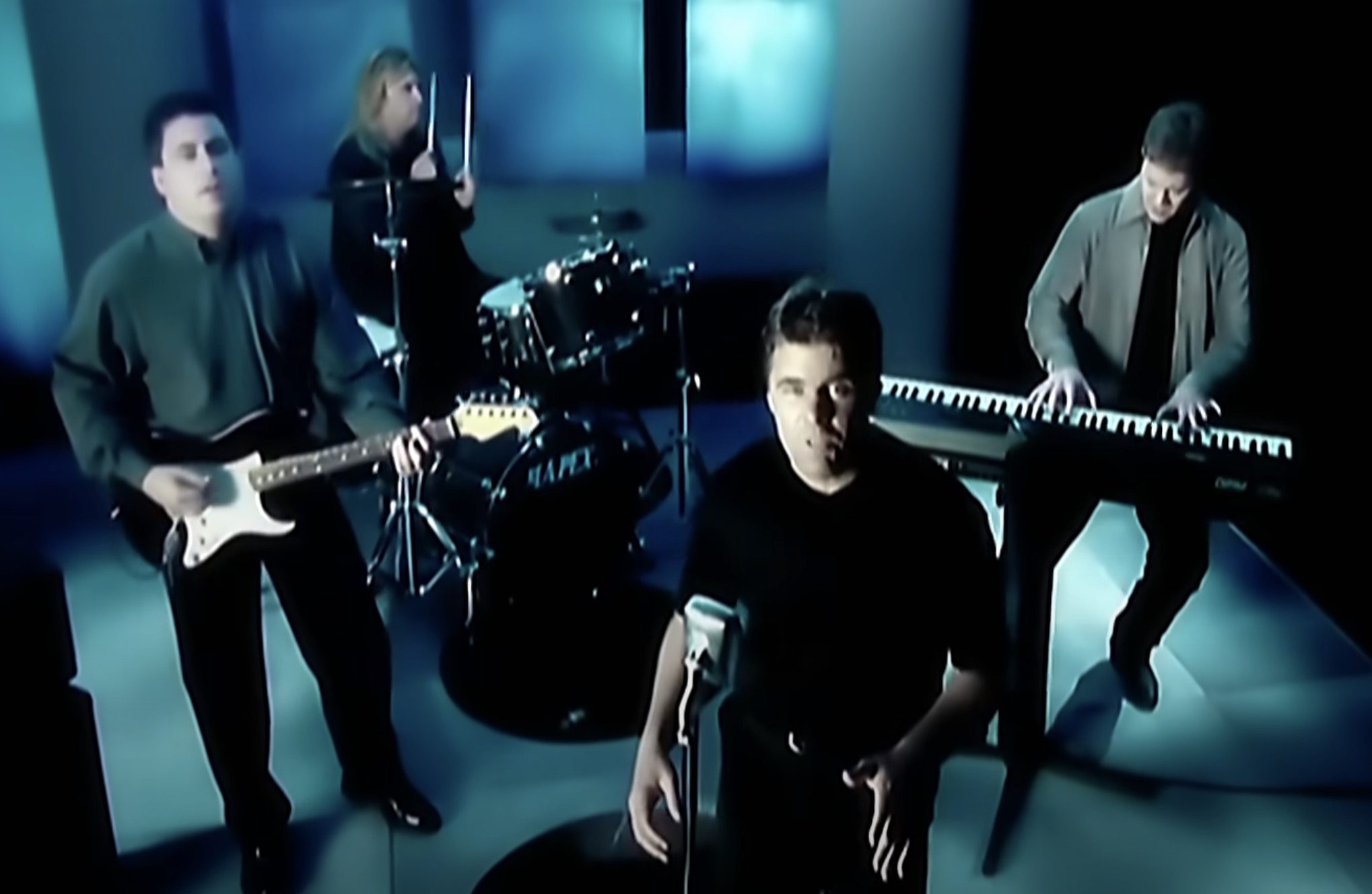 Songwriter Behind Lonestar’s “Amazed” Reveals The Hilarious Reason ...