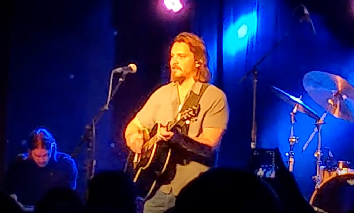 Luke Grimes Plays Unreleased Song From Forthcoming Debut Album At Very ...