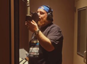 Luke Combs Releases Long-Awaited “I Ain’t No Cowboy,” Co-Written By ...