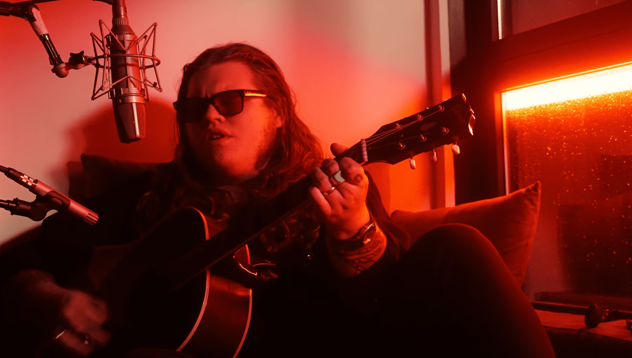 Marcus King Releases Stunning Acoustic Version Of “Mood Swings ...