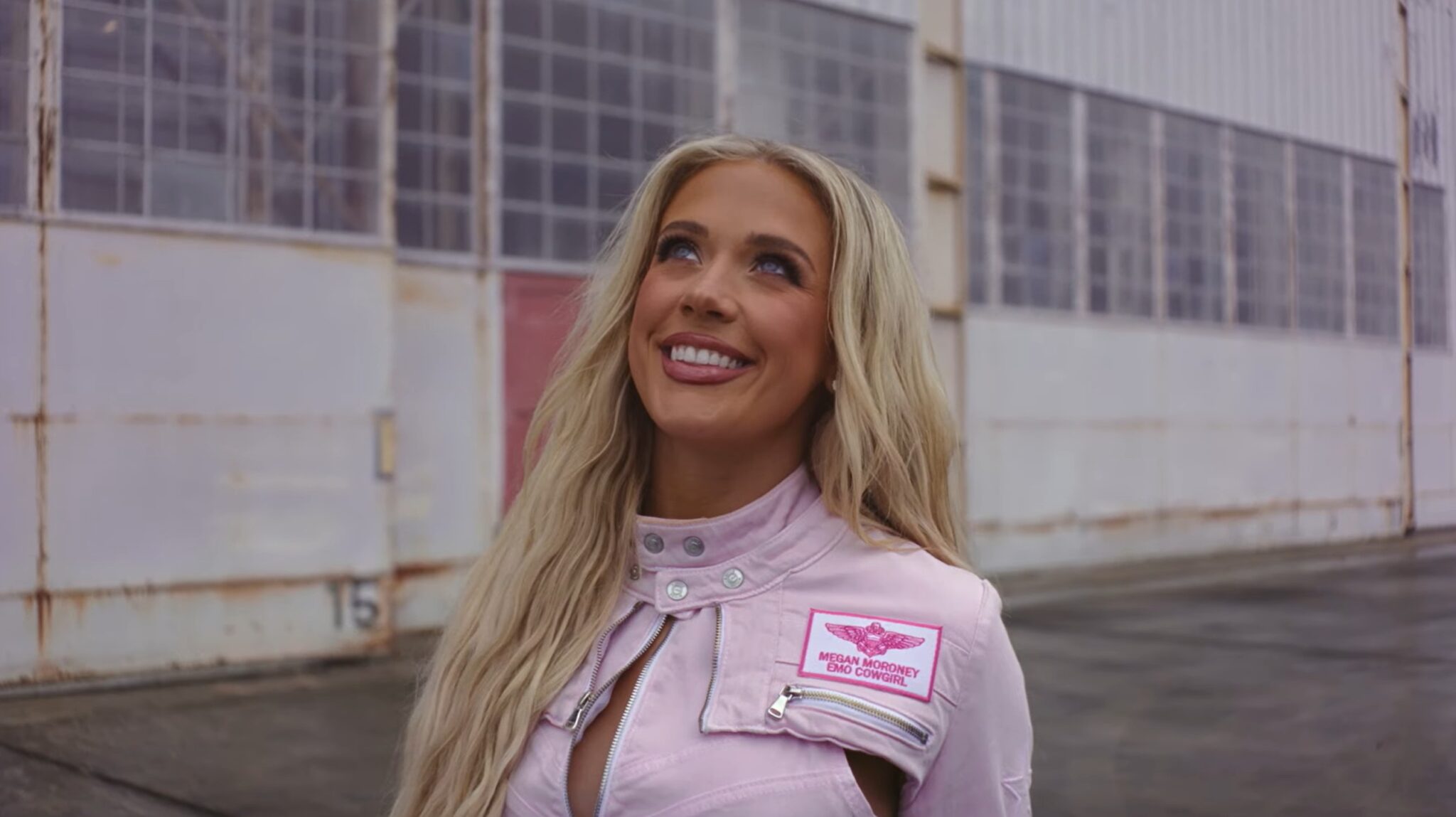 Megan Moroney Unveils ‘Cloud 9’ Tracklist, Which Includes Duets With Ed ...