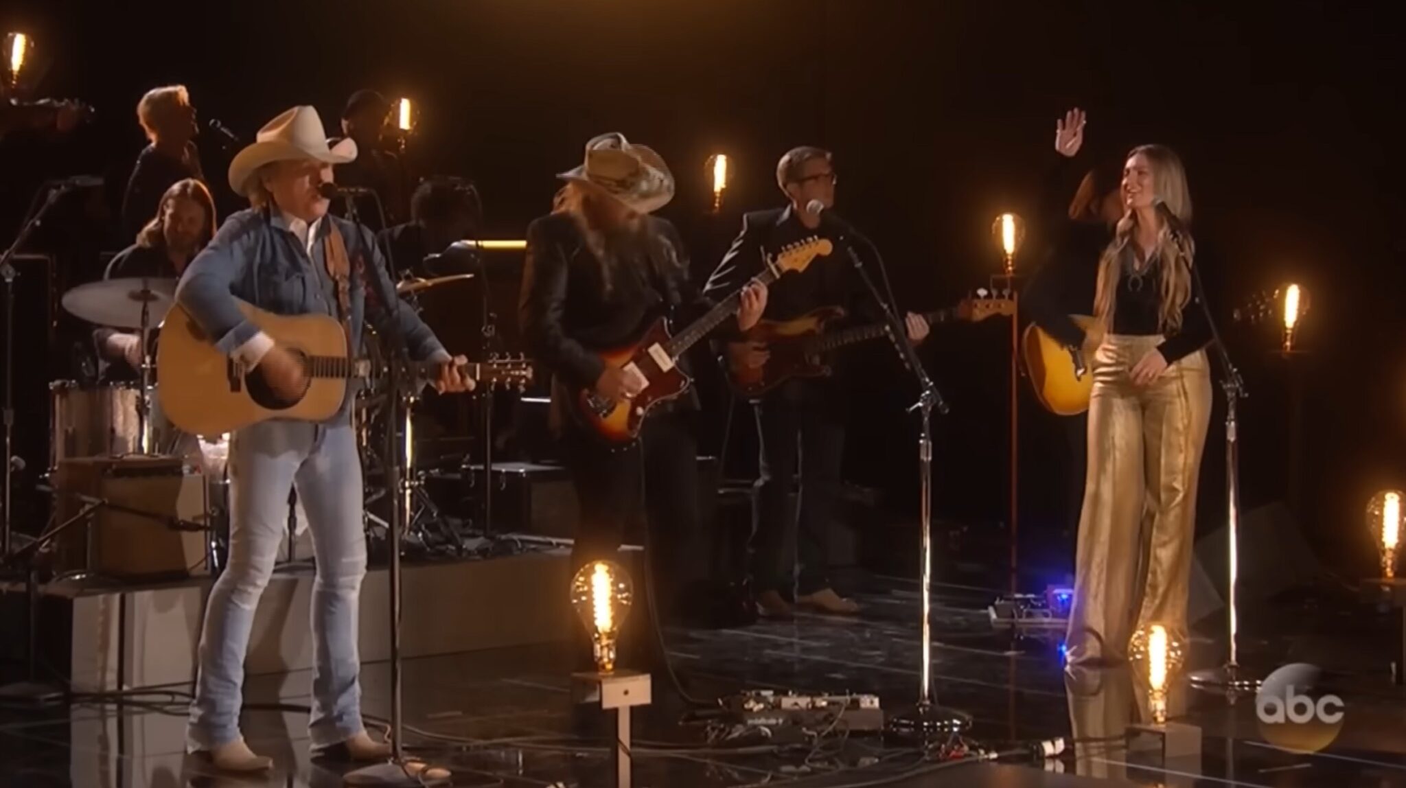 Watch Chris Stapleton & Dwight Yoakam Cover The Ray Charles & Willie ...