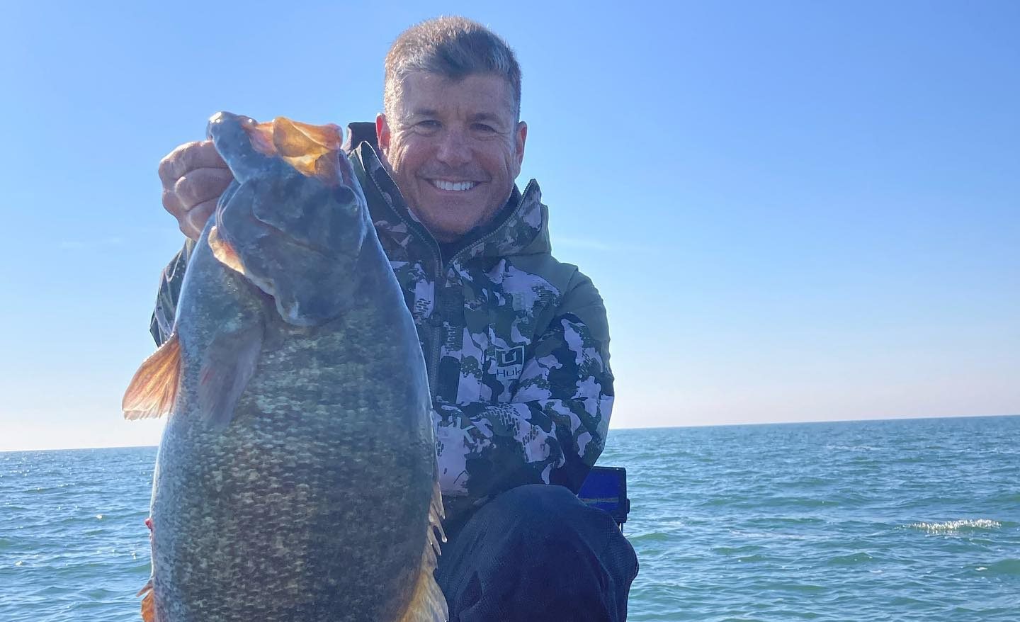 Ohio Fishermen Reels In 10-Pound Smallmouth Bass On lake Erie, The ...