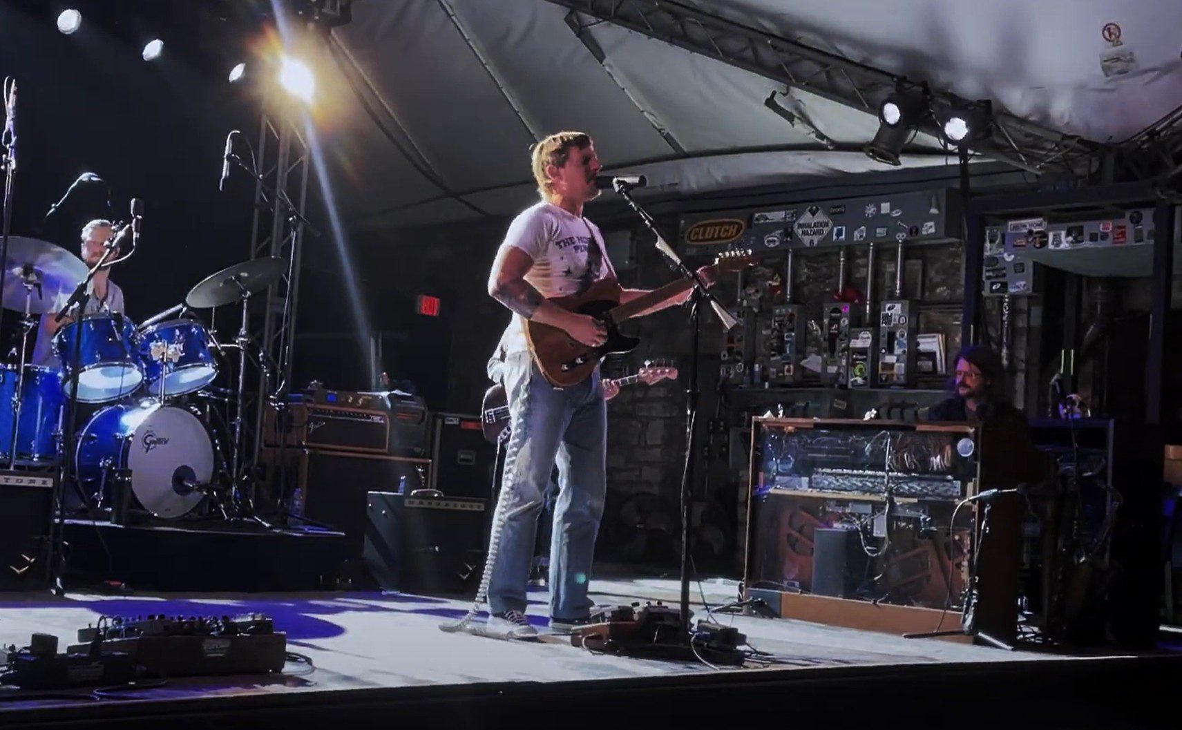 Sturgill Simpson Performs “You Can Have The Crown” For The First Time ...