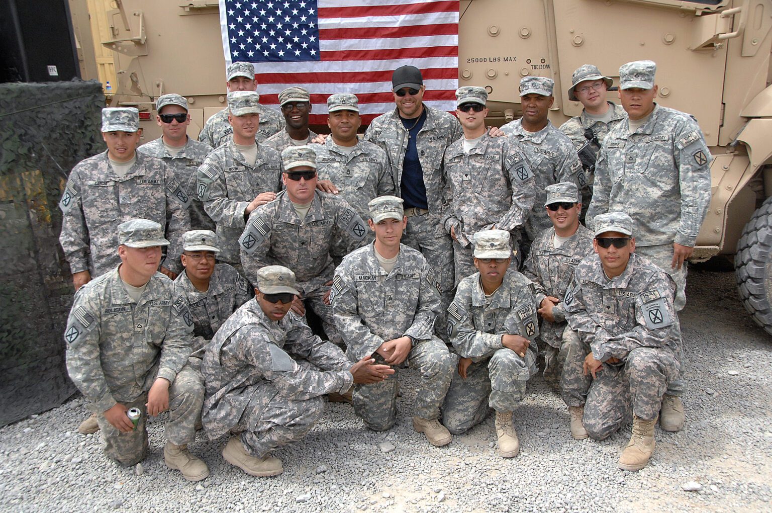 Toby Keith Performed 18 USO Tours For More Than 250,000 Service Members ...