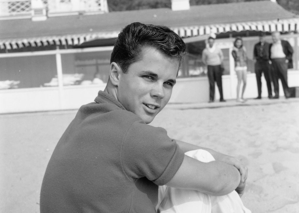 UPDATE: ‘Leave It To Beaver’ Star Tony Dow Is Still Alive, In Hospice ...