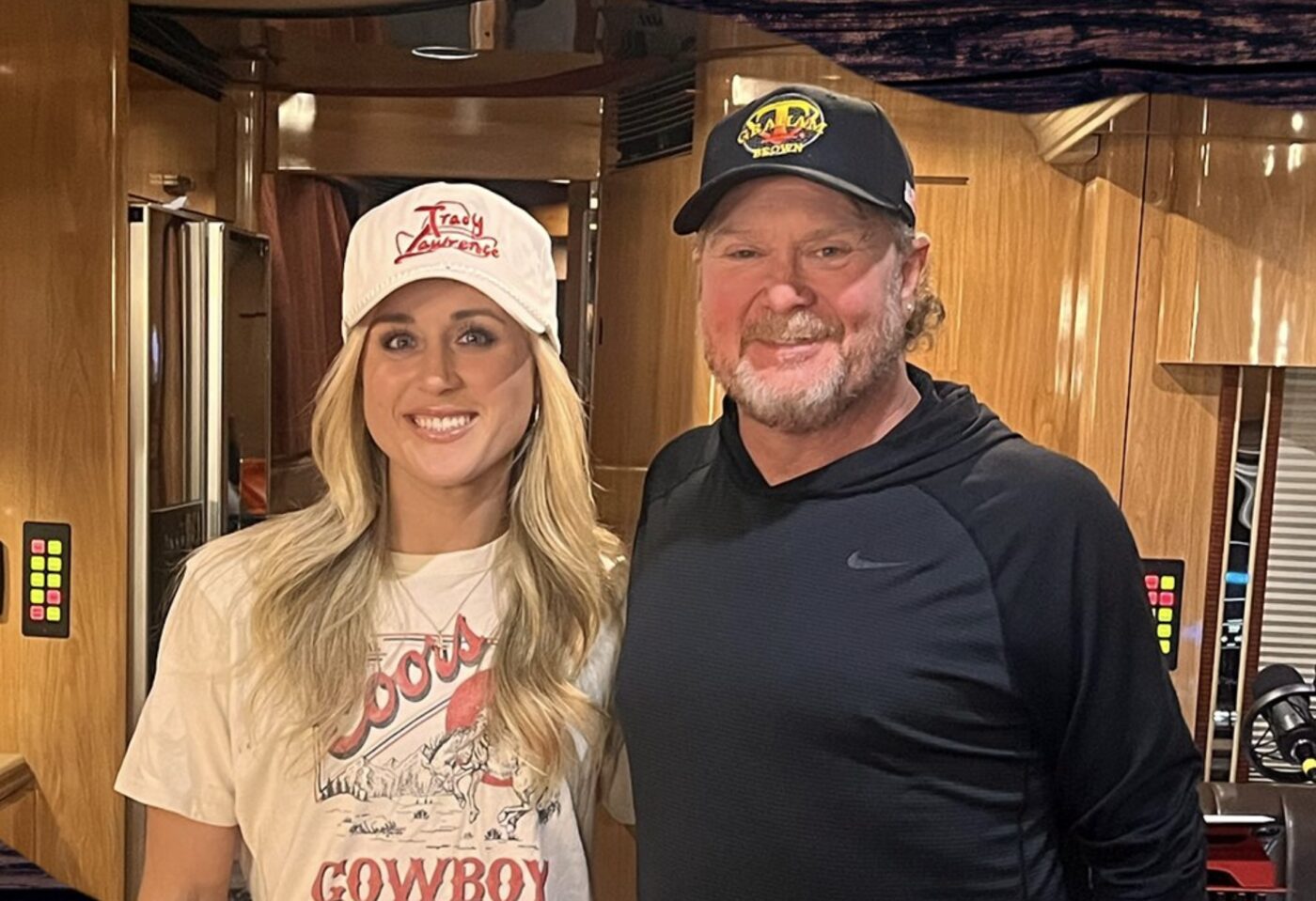 “It’s Like People Are Brainwashed” – Tracy Lawrence & Swimmer Riley ...