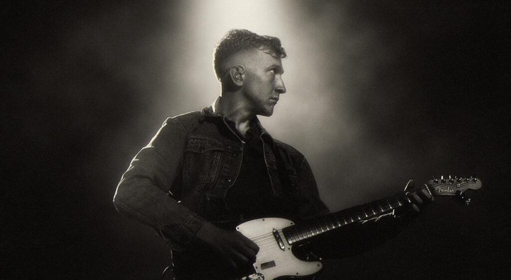 Tyler Childers Announces 2026 ‘Snipe Hunt’ Tour Featuring Jon Batiste ...