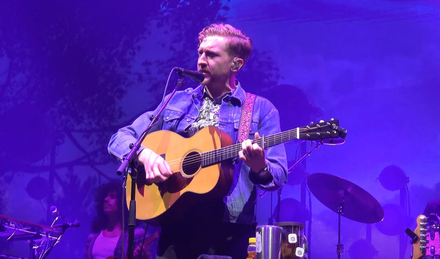Dear Tyler Childers: It’s Time To Give Fans “Her & The Banks” | Whiskey ...