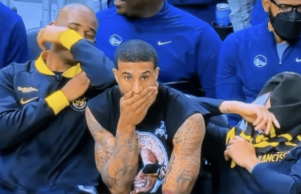 The Warriors Bench Had A Great Reaction To A Terrible Betting Beat ...