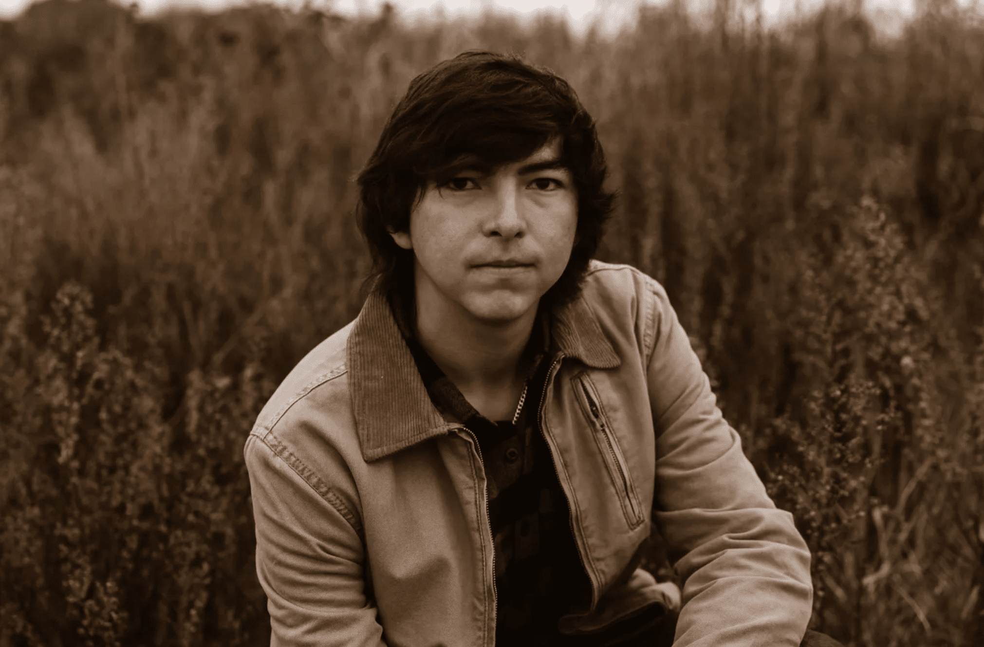 Wyatt Flores Has Outdone Himself With New Single, “Holes” | Whiskey Riff