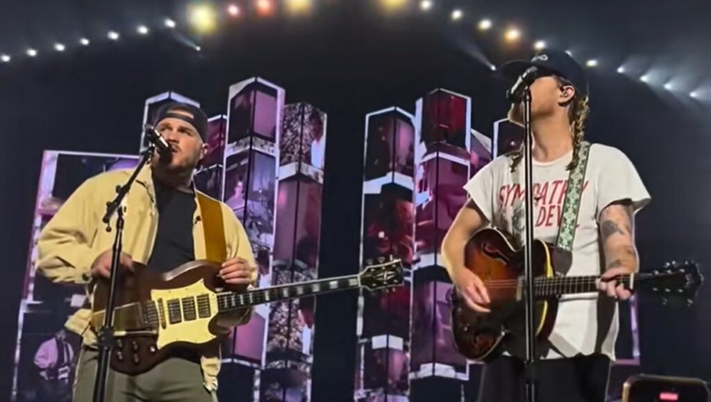 Zach Bryan Performs “Stubborn Love” & “Spotless” In A Surprise ...
