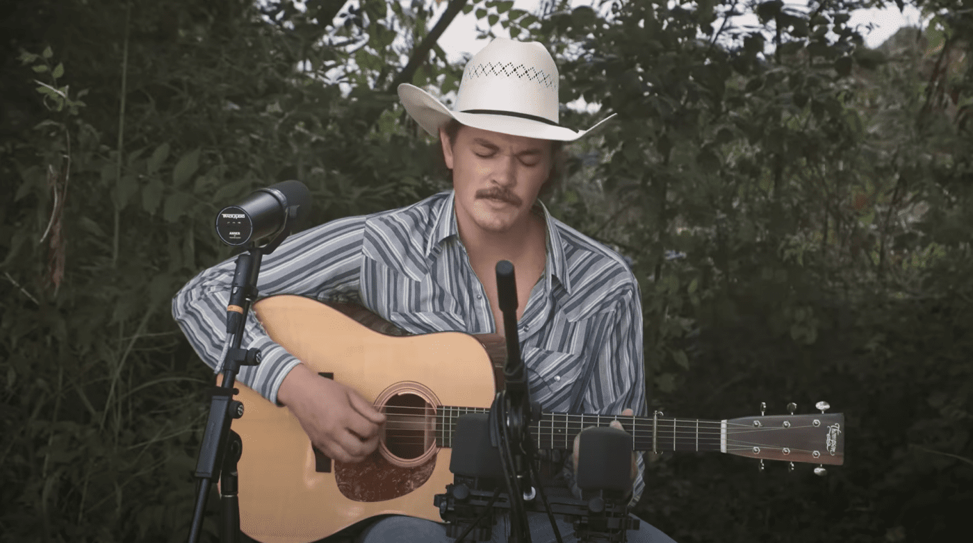 Zach Top Delivers Knockout Cover Of The George Strait Hit “Nobody In ...