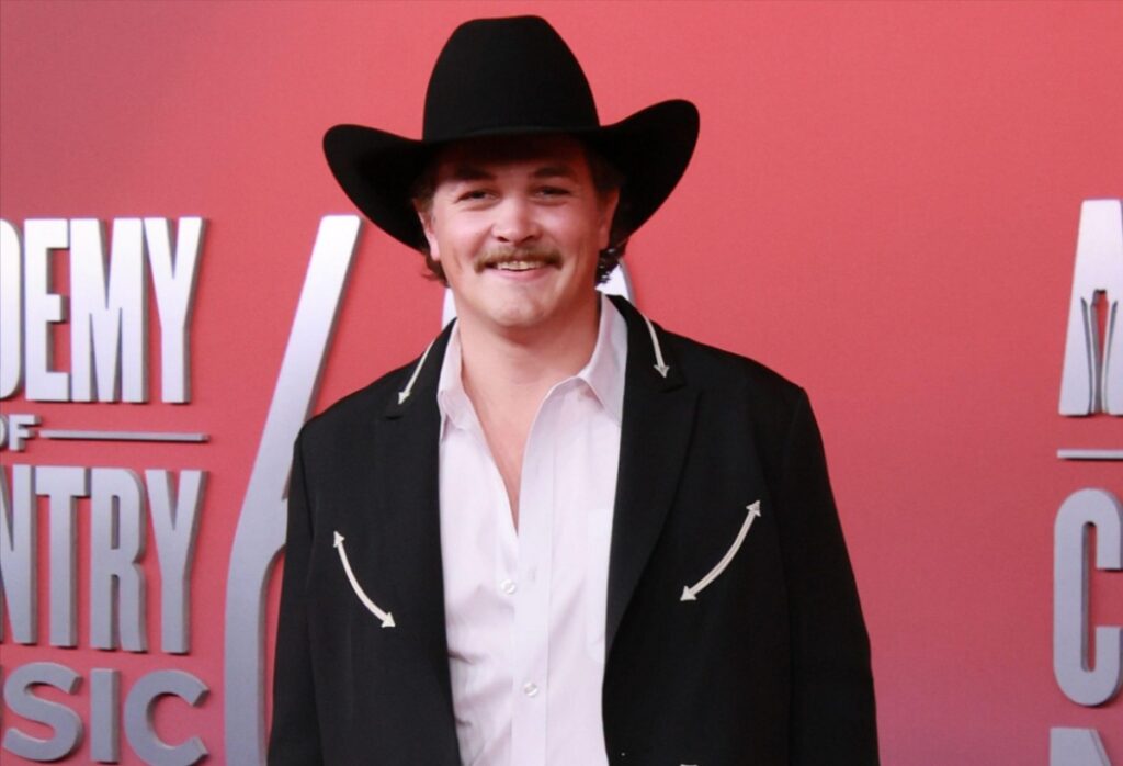 Zach Top Told His Parents He Was Dropping Out Of Engineering School To ...