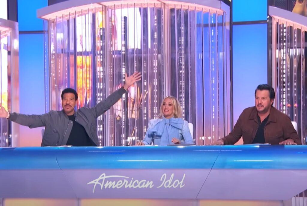 Carrie Underwood & Luke Bryan Set To Return To ‘American Idol’ For 2026 ...